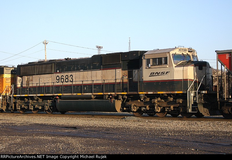 BNSF 9683